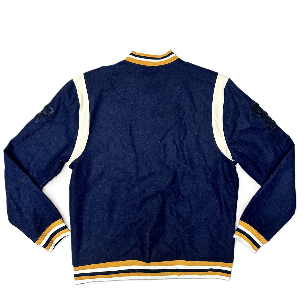 WINTER STYLES – Clothes Mentor Plymouth Meeting PA #257